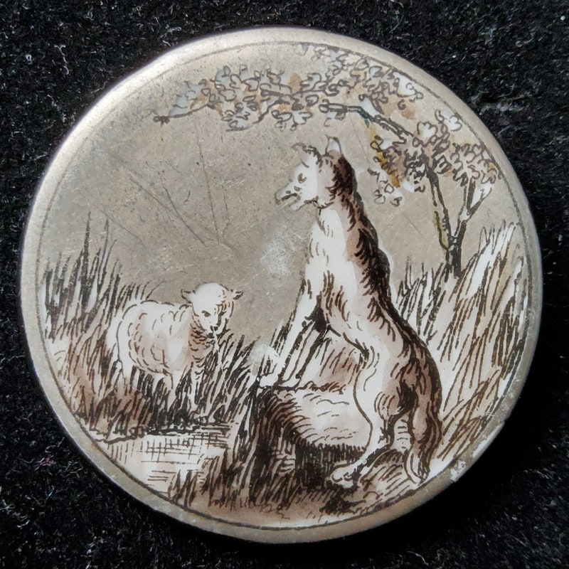 Antique Fox Button - Etsy
