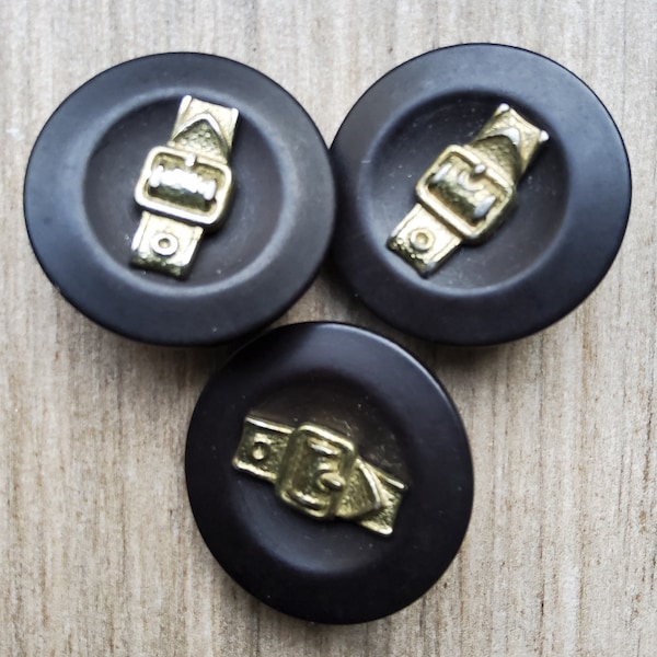 Vintage Buckle and Buttons Set - Etsy UK