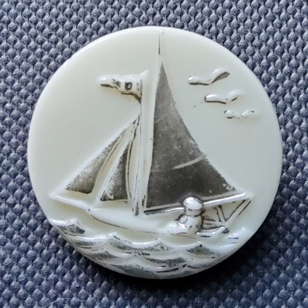 Vintage Large Art Deco Glass Boat Button. - Etsy