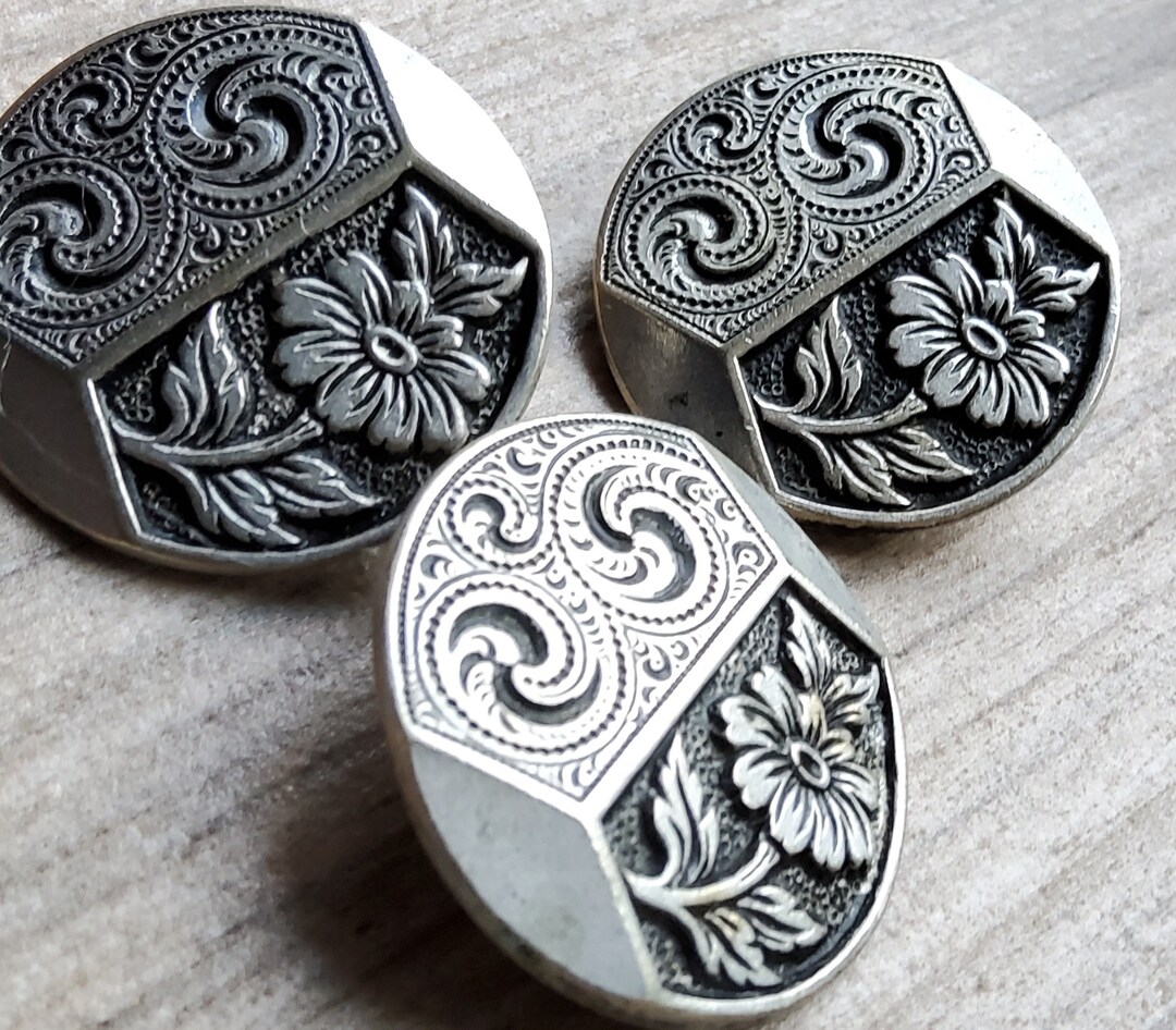 Vintage Trio 1930's Large Etched Metal Buttons. - Etsy