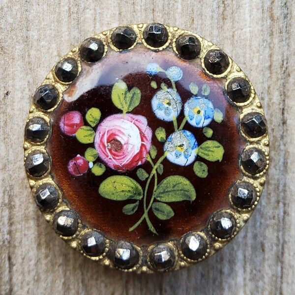 Antique Enamel Button - Etsy