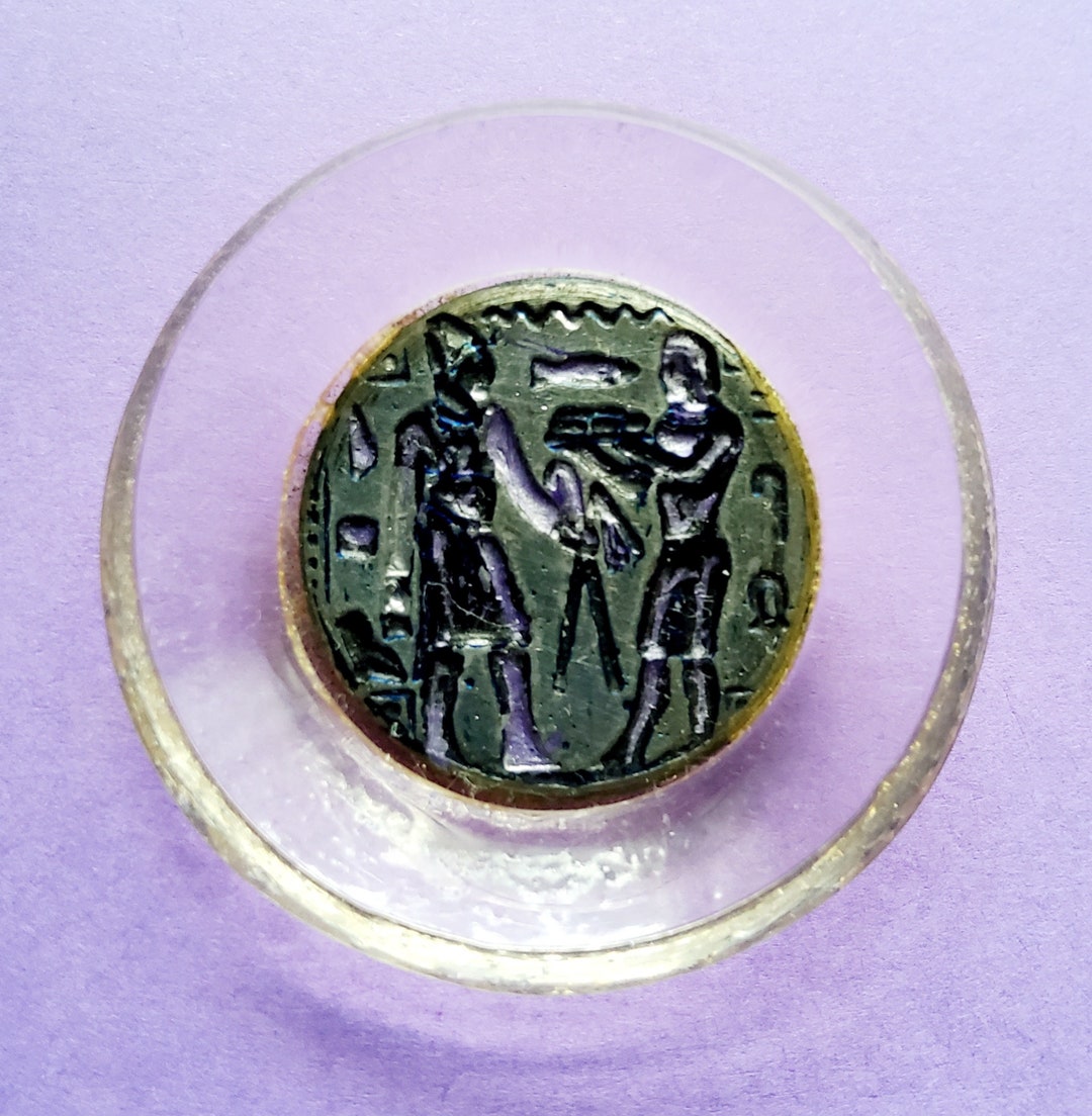 Vintage Large Egyptian Themed Button. - Etsy