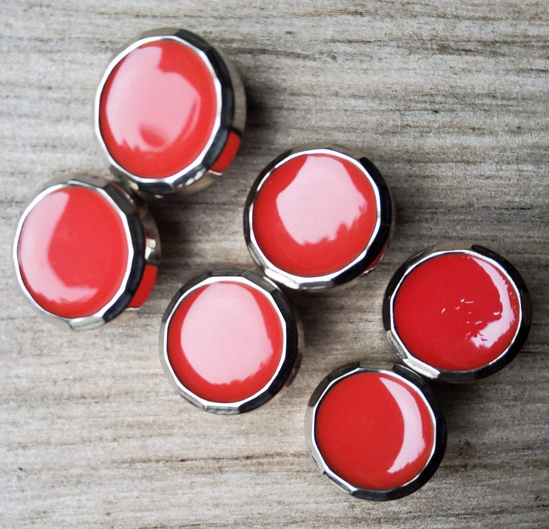 Vintage Set of 1950's Red and Silver Buttons. - Etsy