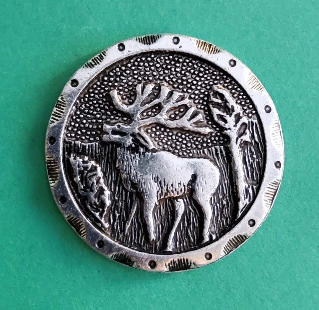 Vintage Large Light Alloy Deer Buttons - Etsy