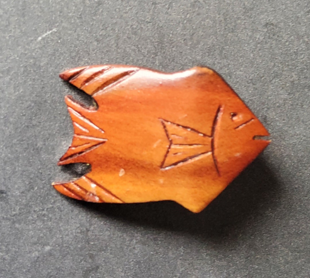 Vintage Hand Carved Wooden Fish Button. - Etsy