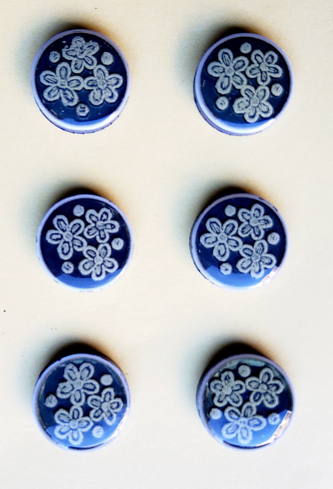 Vintage Set of Six 1950's Flower Buttons. - Etsy