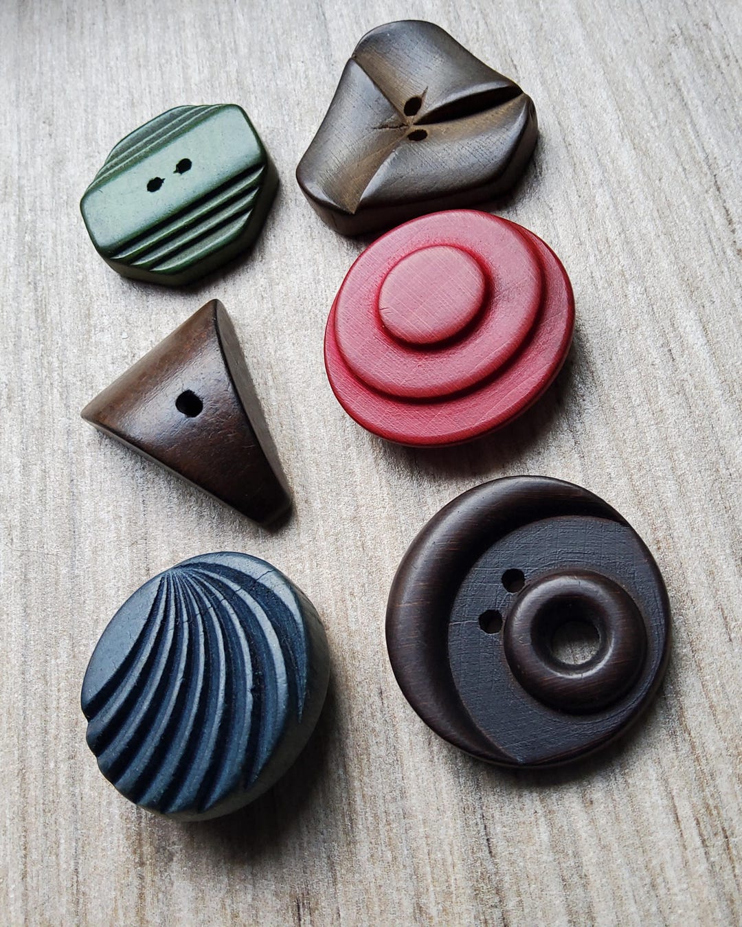 Vintage 1920-30's Assorted Collection of Six Large Wooden Buttons. - Etsy
