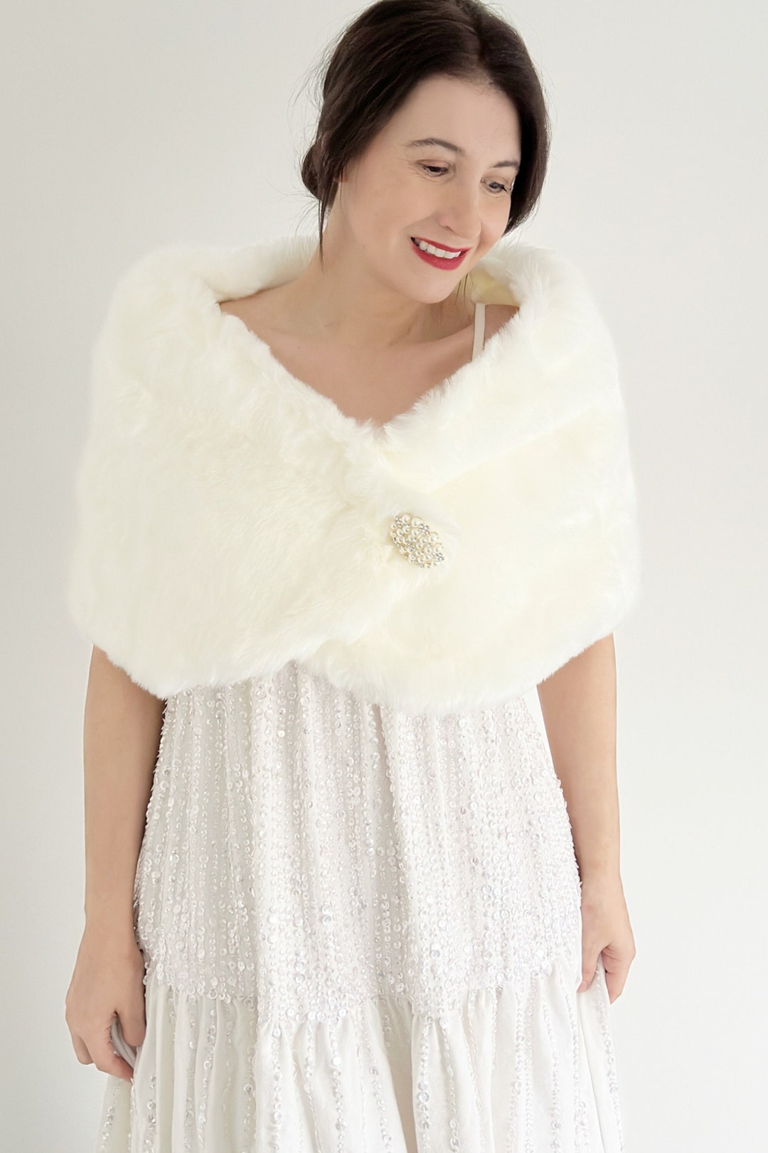 Vintage Handmade Cream Ivory Faux Fur Bridal Shrug With Pearl Brooch ...