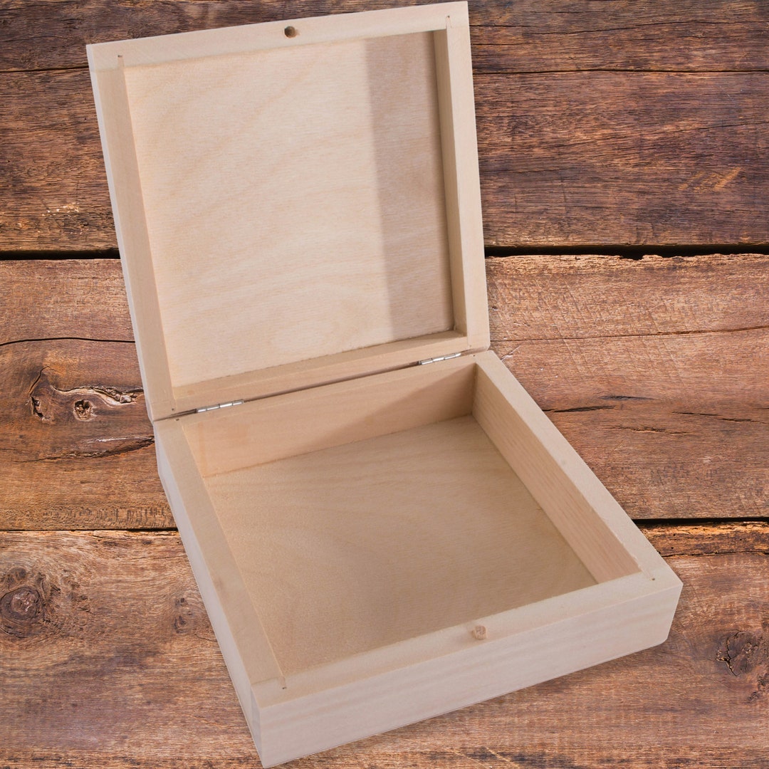 Wooden Small Square Storage Box With Lid & Bolt Closure | 14x14x4.5 Cm ...