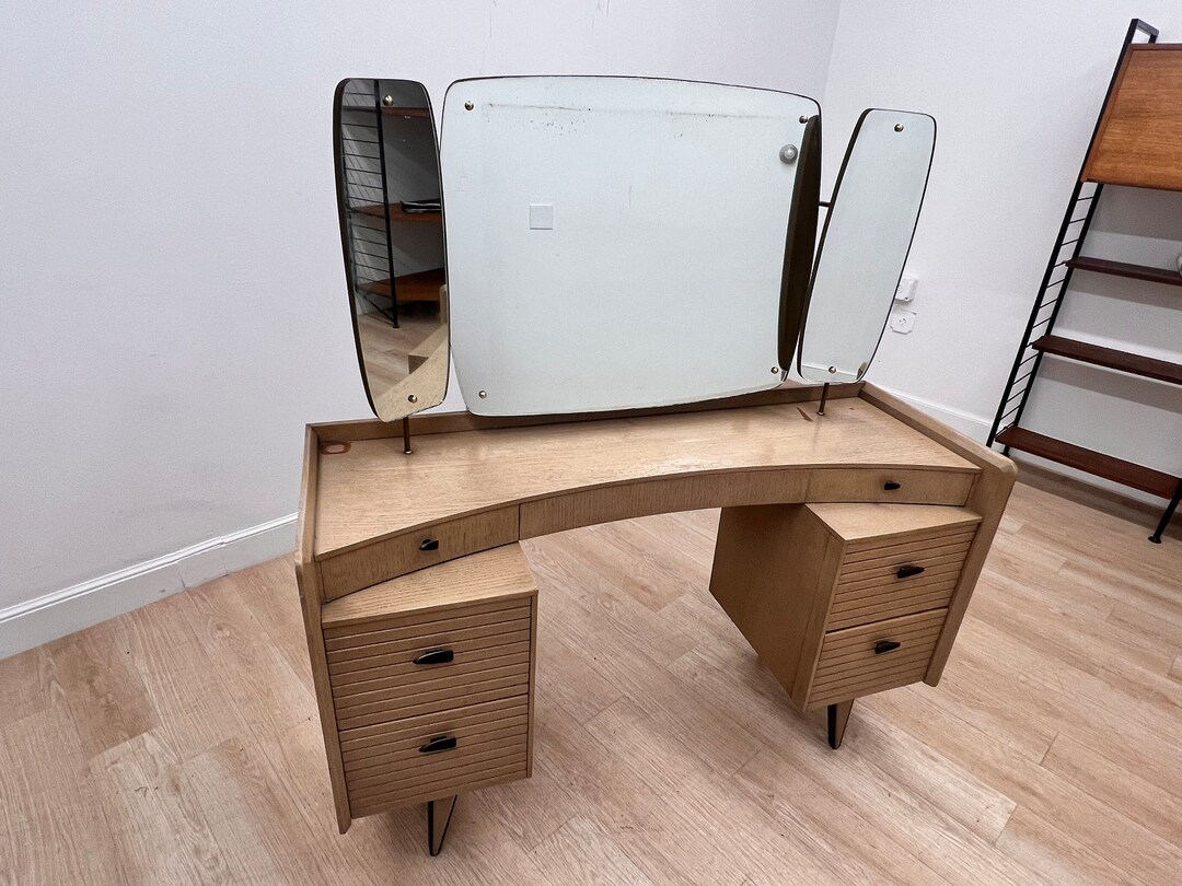 Mid Century Triple Mirror Vanity by Harris Lebus - Etsy
