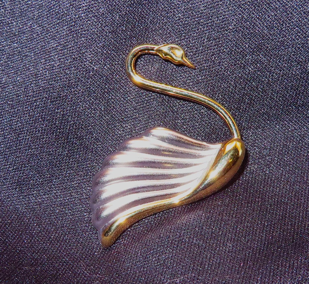 Carla Co, Sterling Silver Swan Pin, 1.5 X 1.5, Two-tone silver and Gold ...
