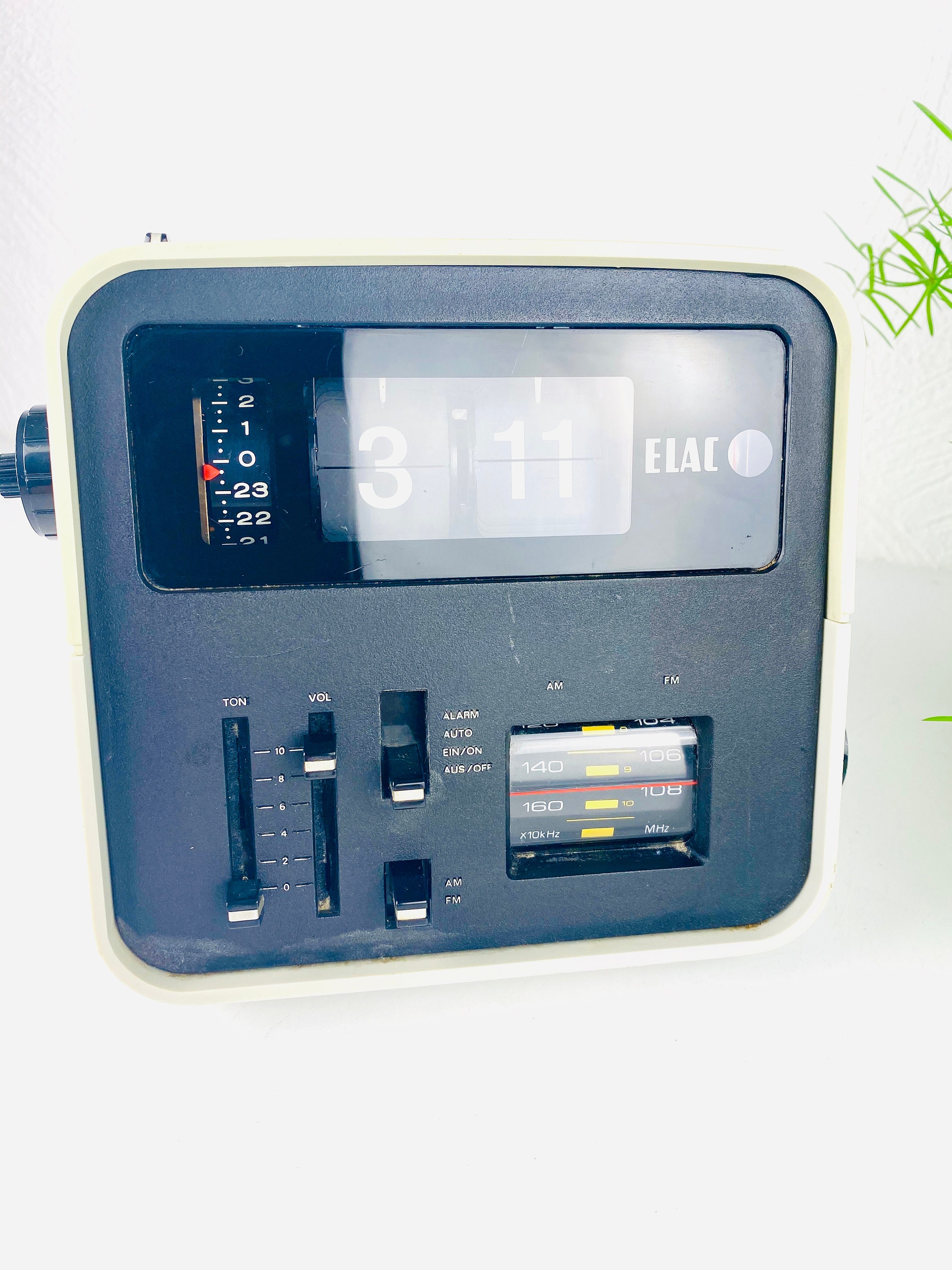 Flip Clock Elac RD 100 Réveils en blanc spaceage mid century | Etsy