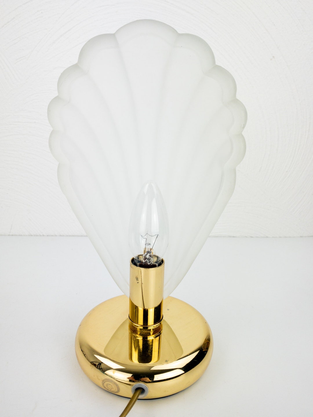 Vintage Lamp, Frosted Glass Clamshell Lamp by AF Cinquanta Italy Clam ...