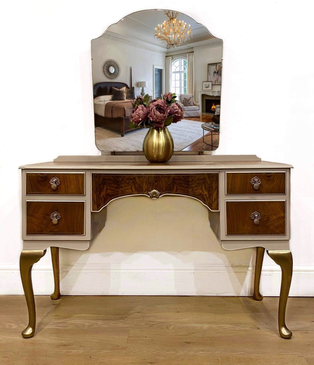 Queen Anne Dressing Table, Cream and Walnut Dressing Table With Gold ...