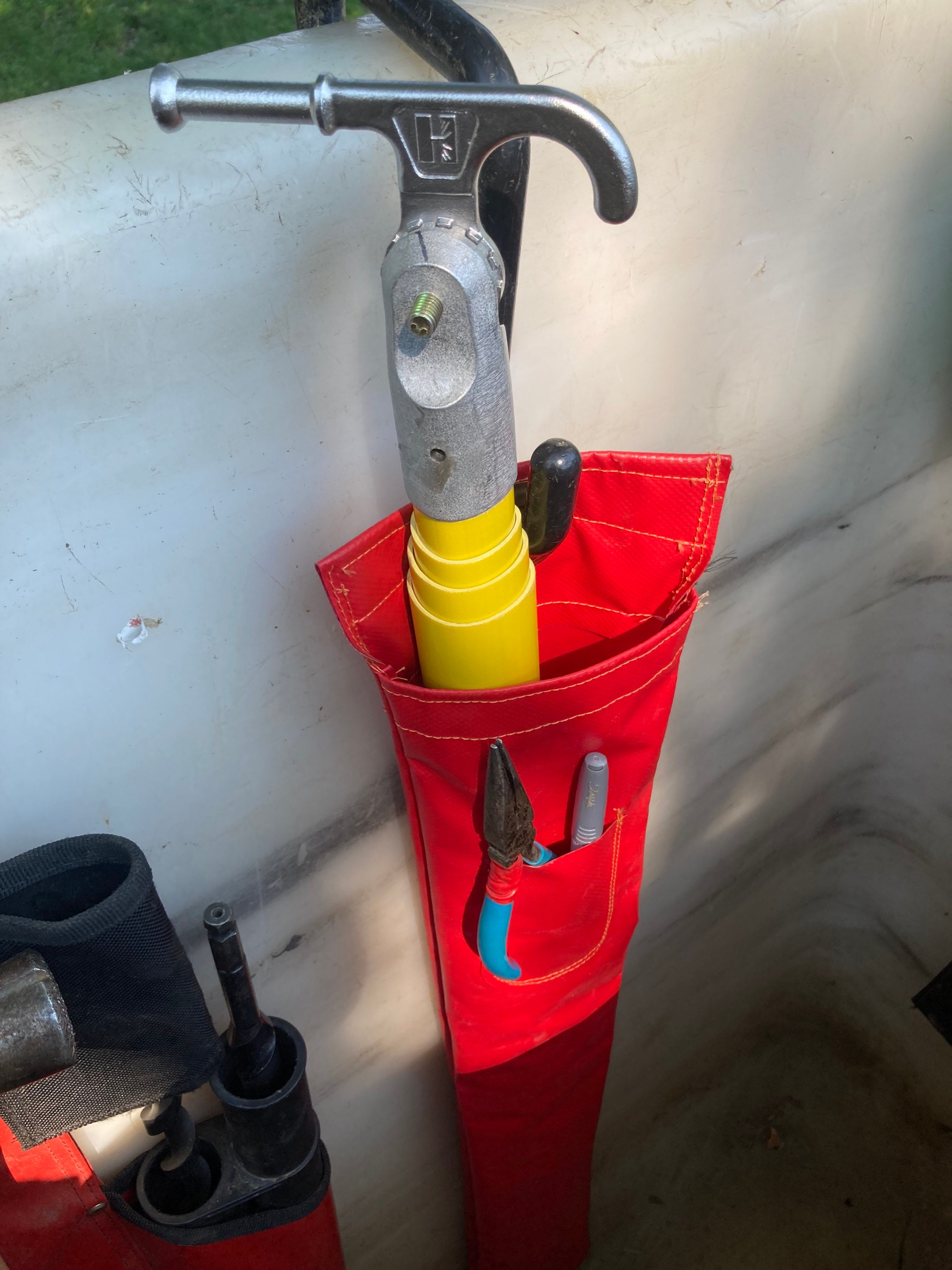 Lineman Bucket Bag, LONG Switch Stick Holder, Lineman Ariel Tool, Red ...