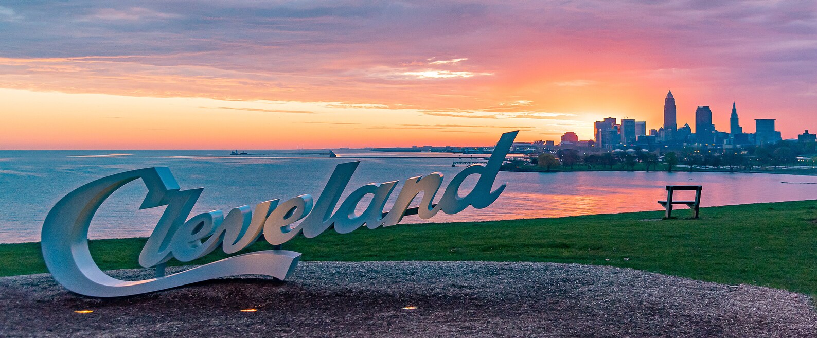 Cleveland Sign With View of Downtown and Lake Erie at Sunrise - Etsy