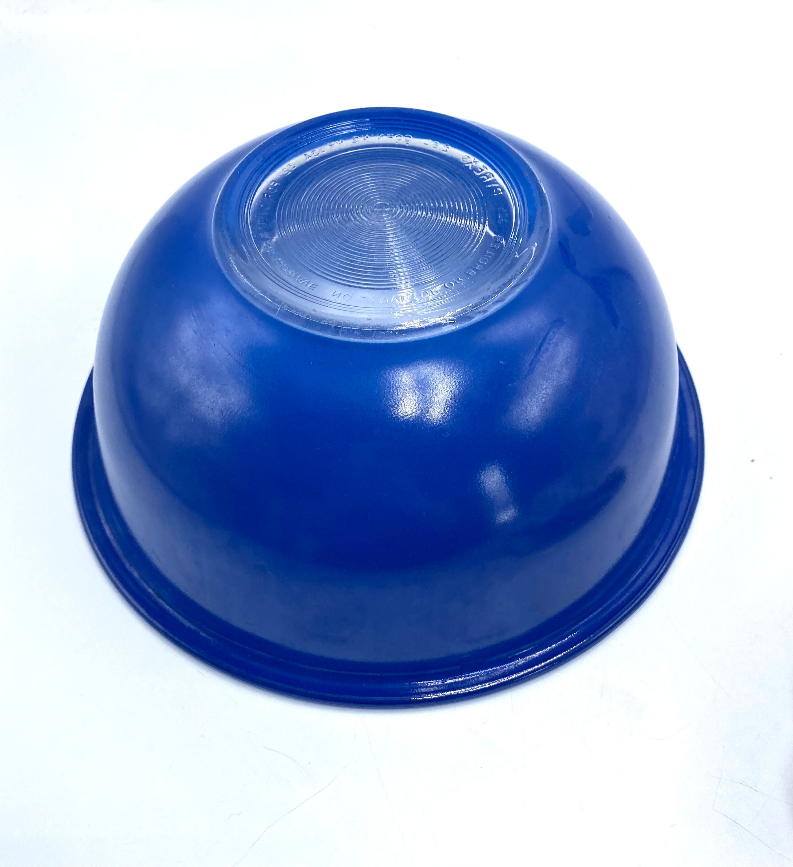 Pyrex Clear Bottom Glass Blue and Red Mixing Bowls, 2 1/2 Qt and 1 Qt ...