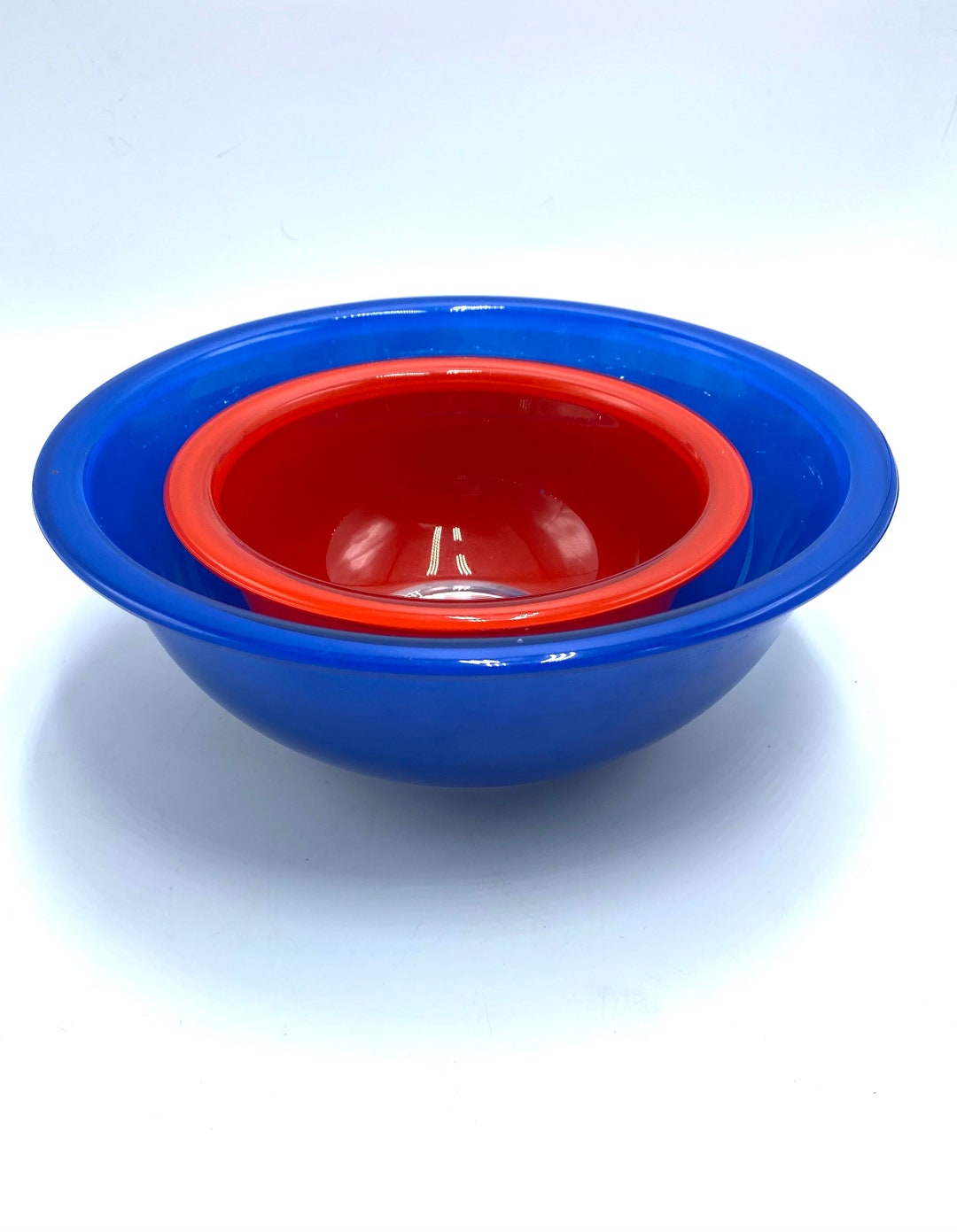Pyrex Clear Bottom Glass Blue and Red Mixing Bowls, 2 1/2 Qt and 1 Qt ...