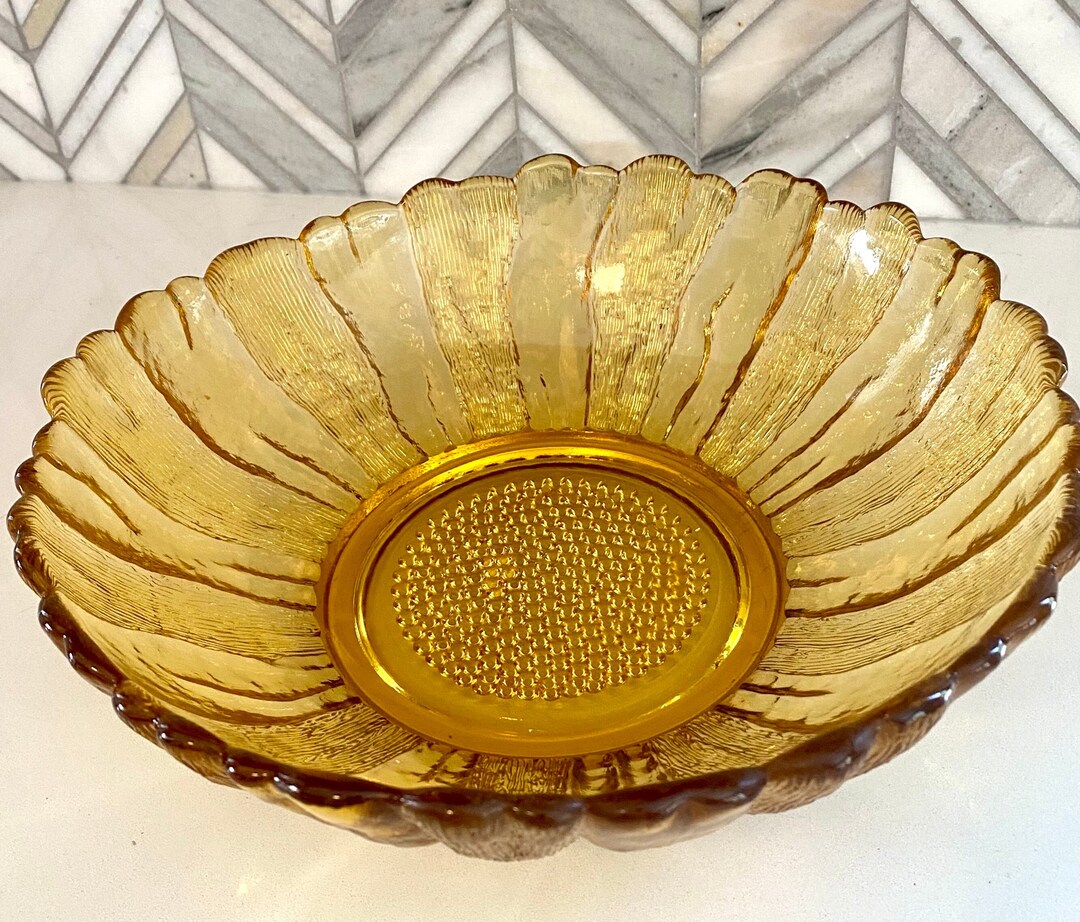 Anchor Hocking Honey Gold Glass Sunflower Bowl Vintage Glassware