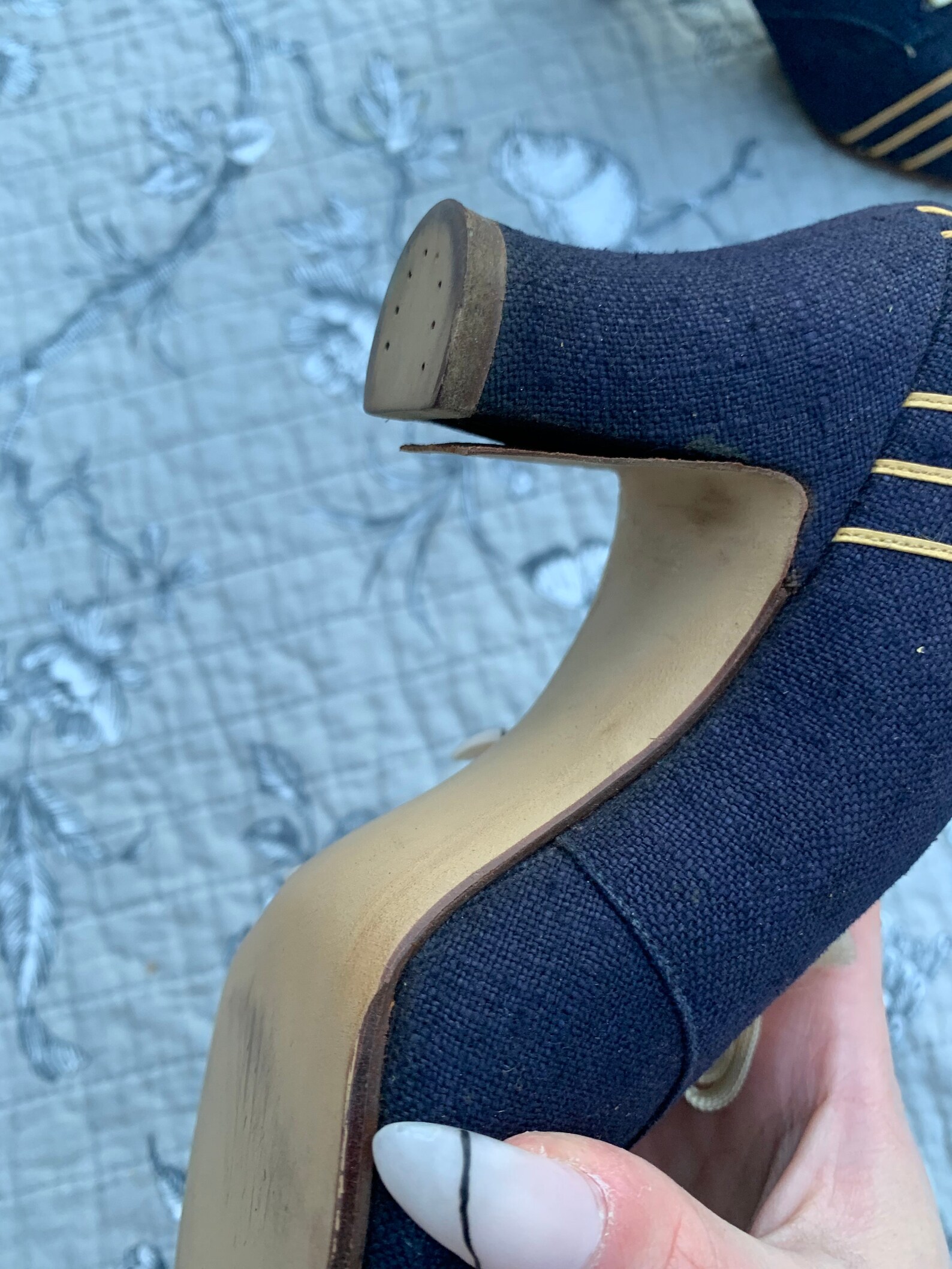 Antique Museum Quality 1910’s/1920’s Hamilton Brown Shoe Makers Deep ...