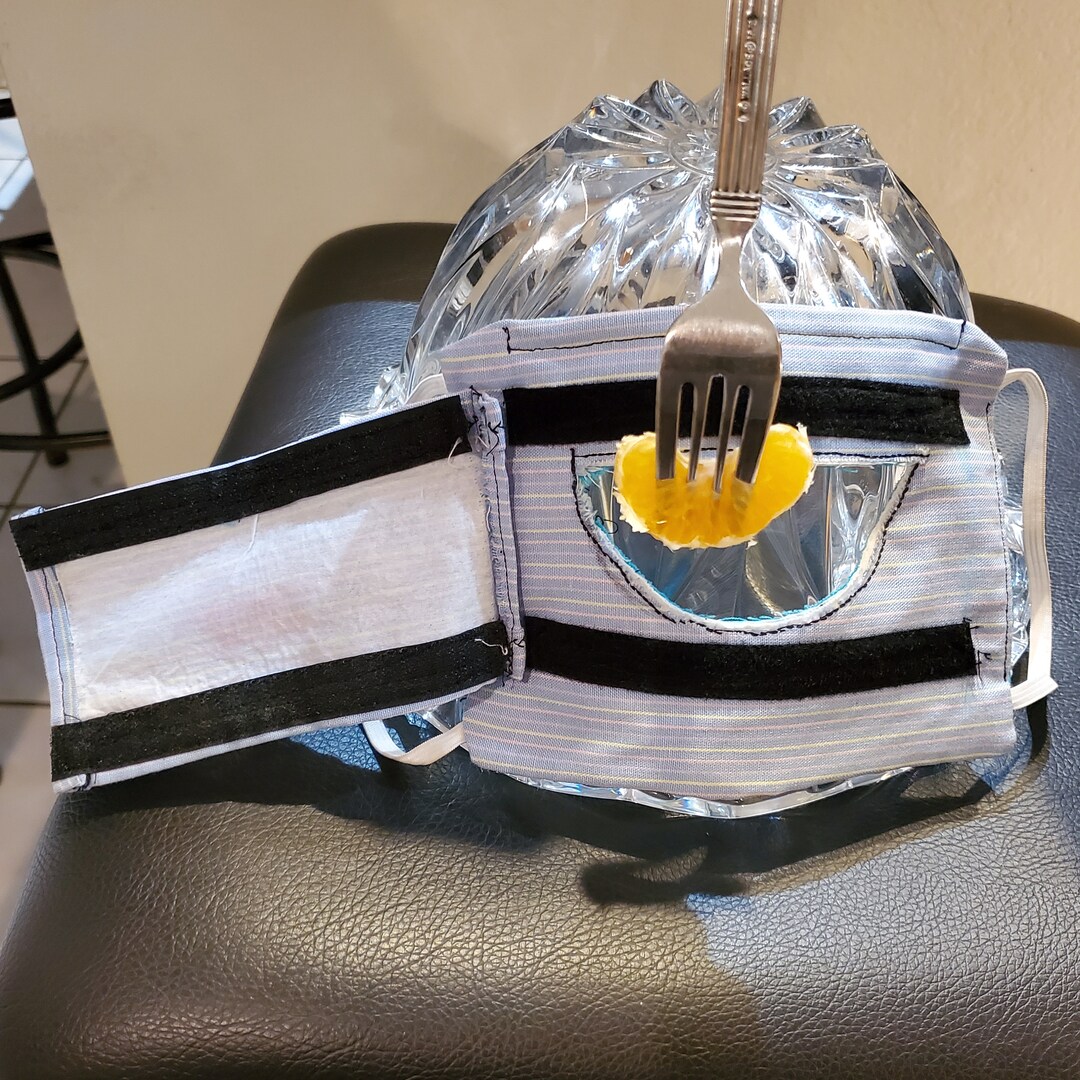 Face Mask, Three Layers With Nose Crimp for Eating/drinking, Many ...