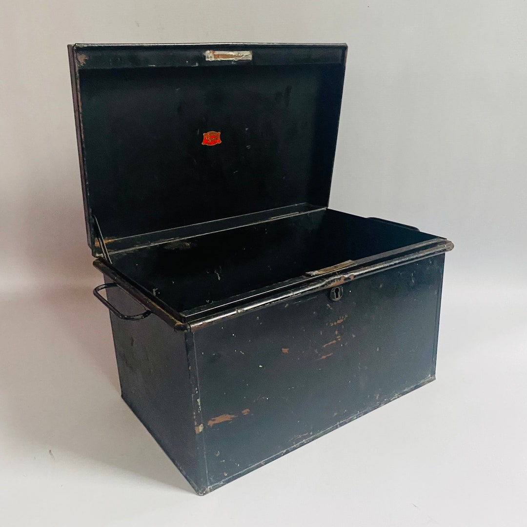 1900s Heavy Victorian Deeds/cash Box by Veteran Series Deed Box Makers ...