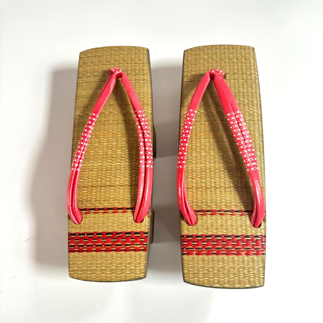 Japanese Geta Shoes Rattan Wooden 1980s Kiri Wood Wonderful Design Pink ...