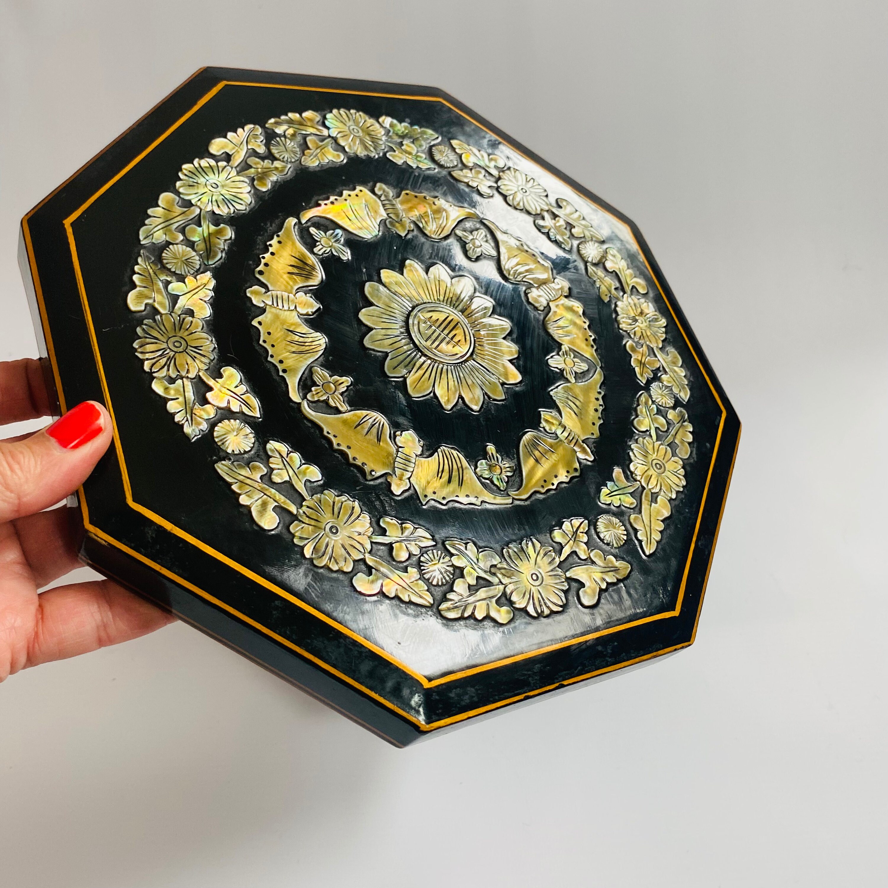 Antique RARE Octagonal Japanese Black Lacquerware BOX With - Etsy