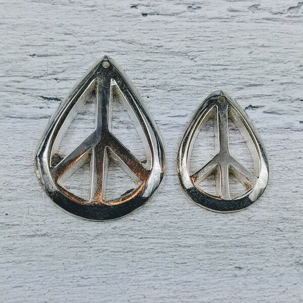 Peace Sign Teardrop Pendant - Etsy