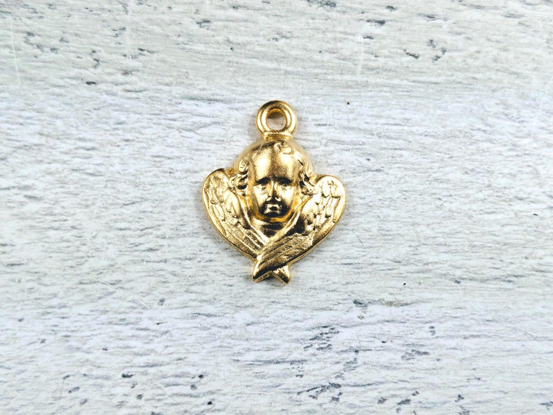 Matte Gold Plated Winged Cherub Charm, Pendant, Flying, 1pc. 26x20mm - Etsy