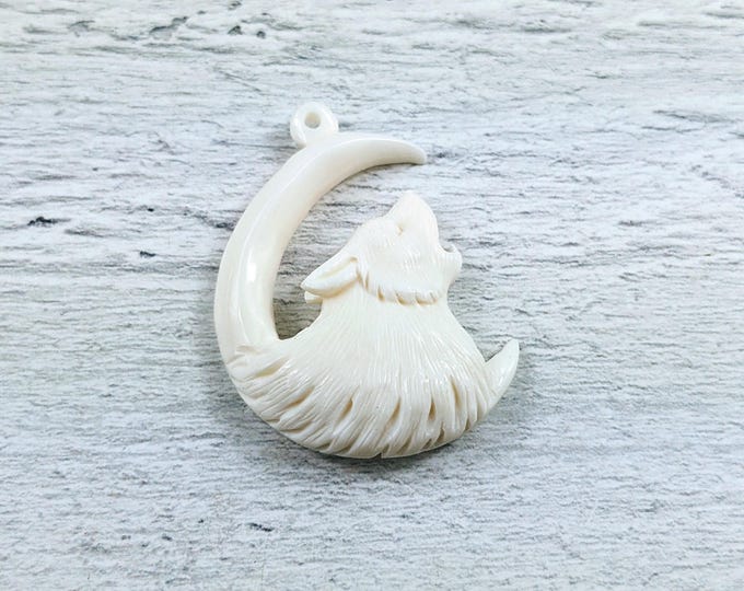 Hand Carved Buffalo Bone Howling at the Moon Wolf Pendant, Animal ...
