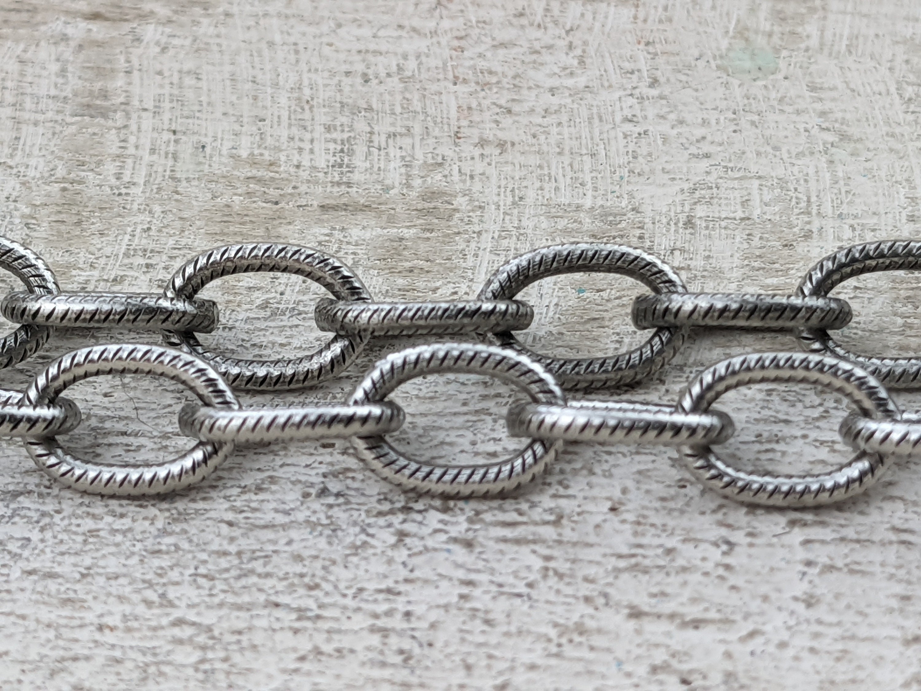 Antique Silver Textured Oval Link Cable Chain 6x9mm - Etsy