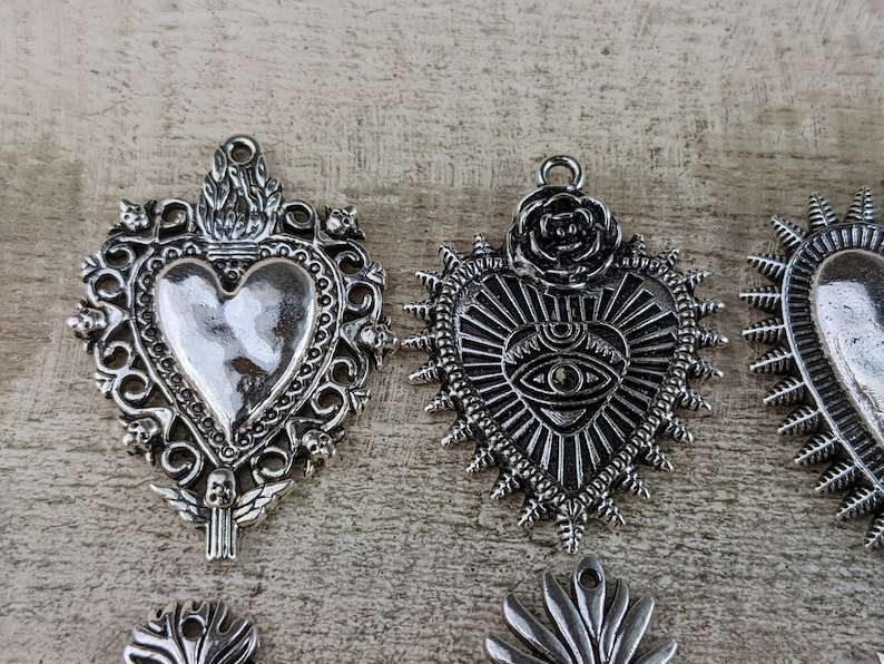 Antique Silver Milagro Ex Voto Heart Charms Sacred Heart - Etsy