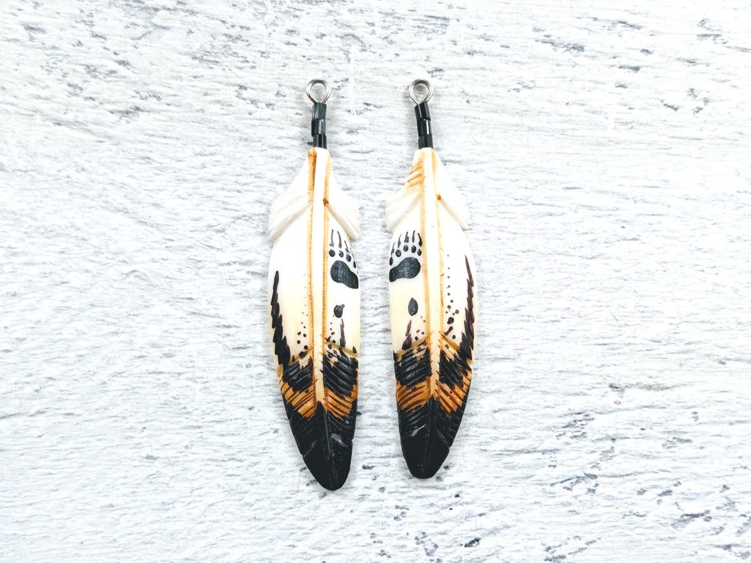 Hand Carved and Painted Buffalo Bone Feather Claw Motif Pendants ...