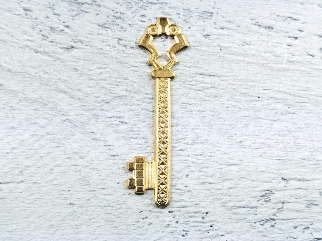 Matte Gold Plated Victorian Style Skeleton Key Pendant, Charm, Ornate ...