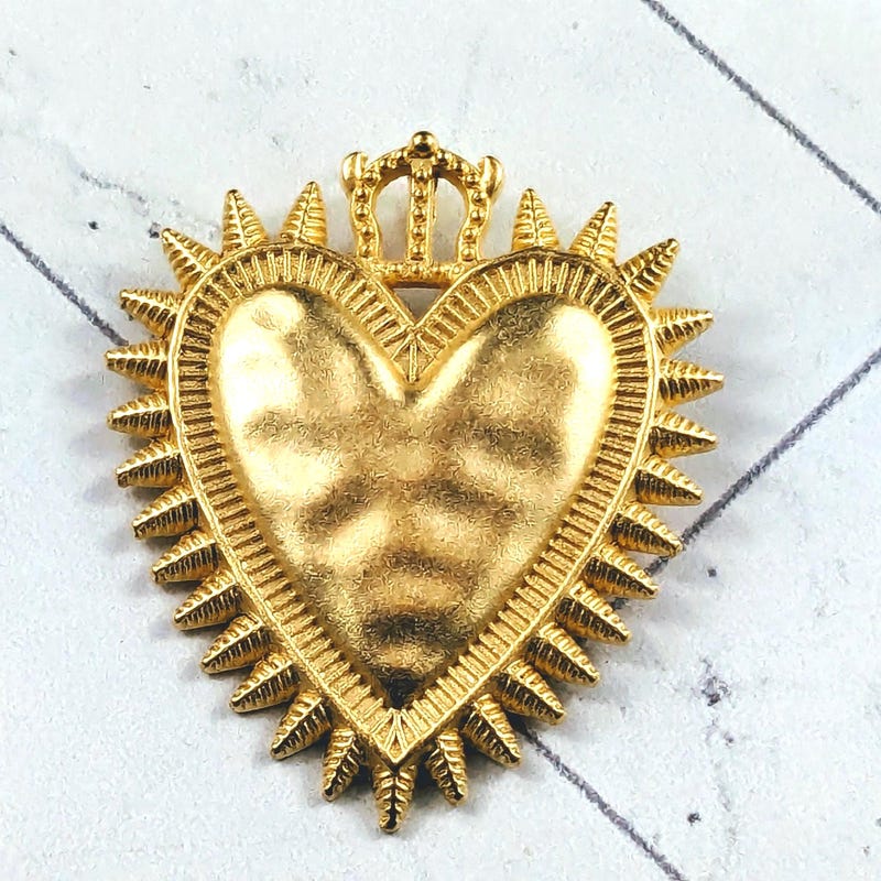 Milagro Heart - Etsy UK