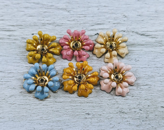 Mixed Color Enamel Flower Bead Caps, Floral, 15mm, 3pcs. Gold, Blue ...