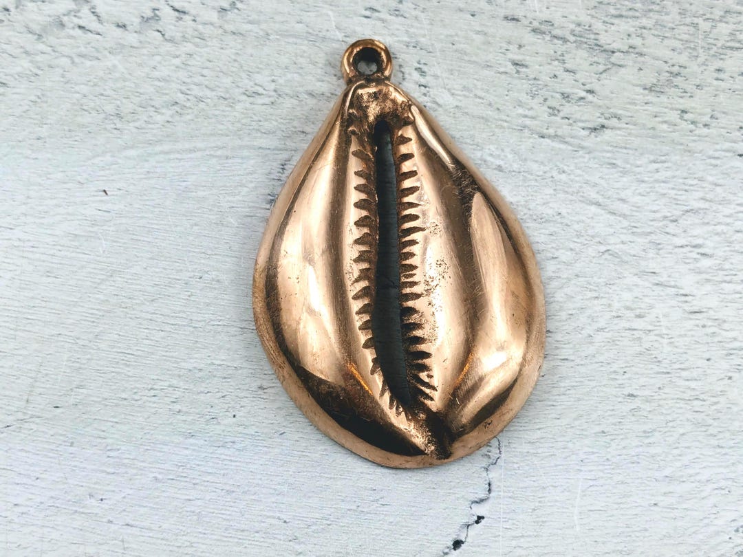 Large Antique Copper Plated Cowrie Shell Pendant, Ocean, Sea, 70x45mm ...