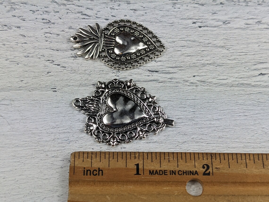 Antique Silver Milagro Ex Voto Heart Charms Sacred Heart - Etsy
