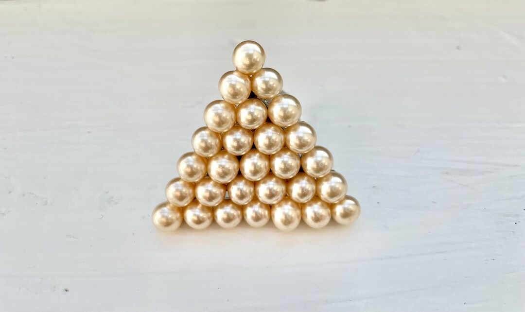 Vintage Coro 1930s 50s Art Deco Faux Pearl Triangle Dress Clip Patent ...