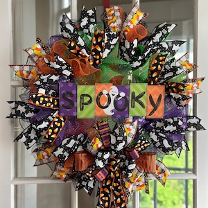 Spooky Halloween Wreath Ghost Halloween Door Wreath Skelton - Etsy