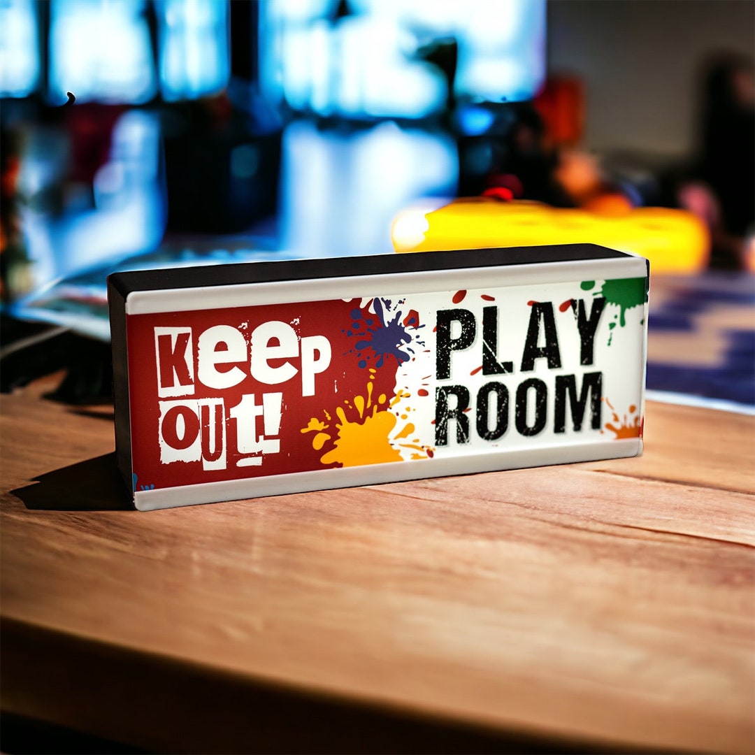 Light up Play Room Sign - Illuminated LED Kids Room Light - Portable ...