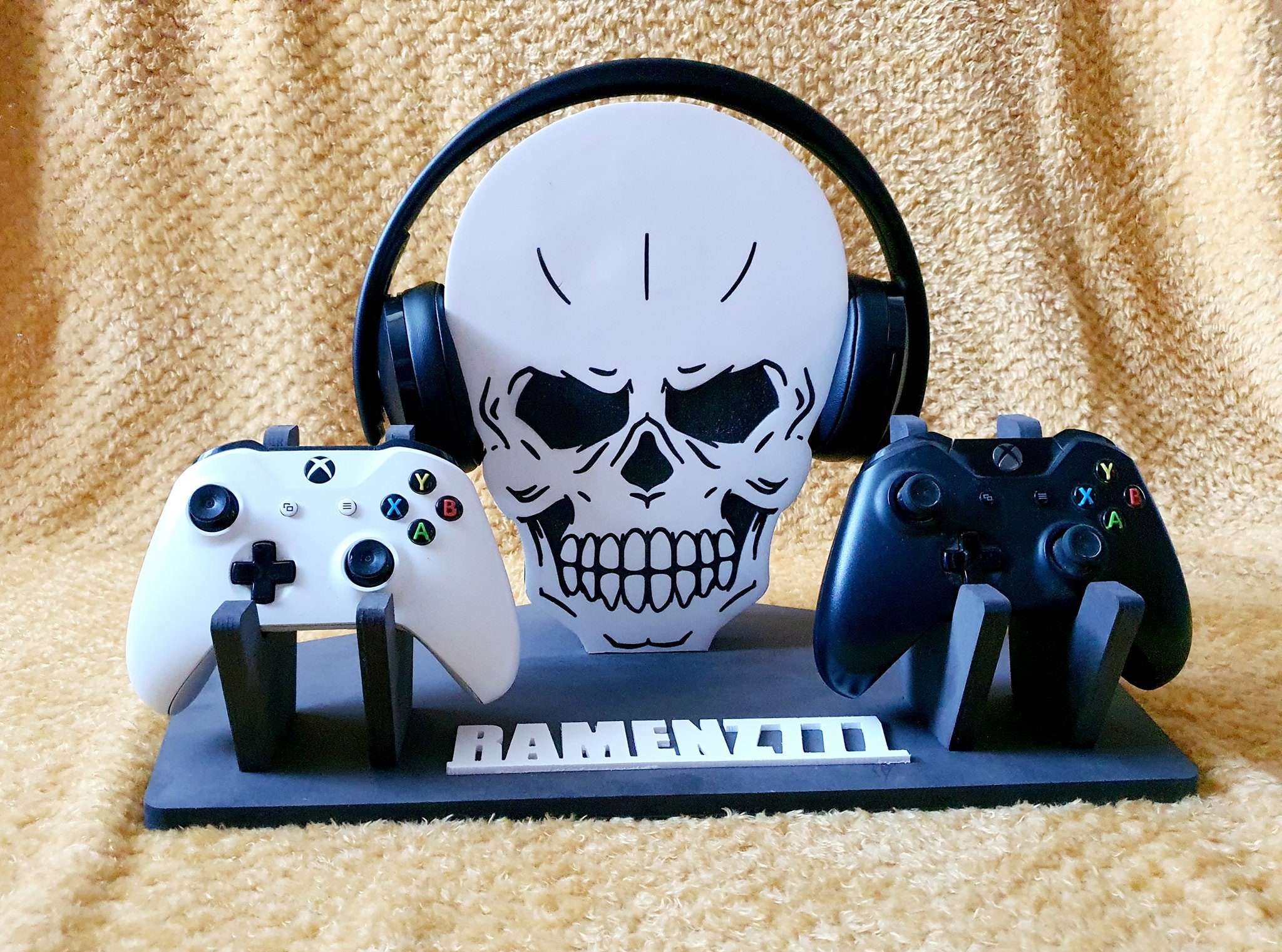 Personalised Skull Head Gaming Stands Headset and Controller | Etsy UK
