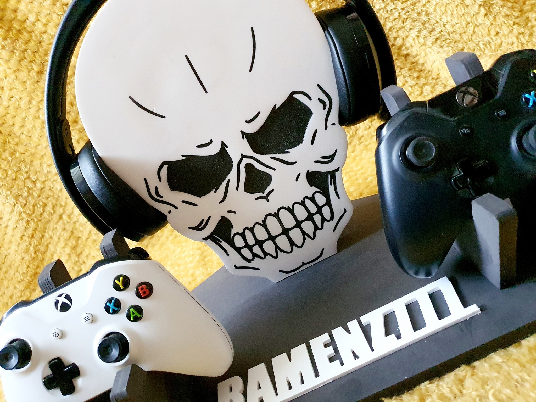 Personalised Skull Head Gaming Stands Headset and Controller | Etsy UK