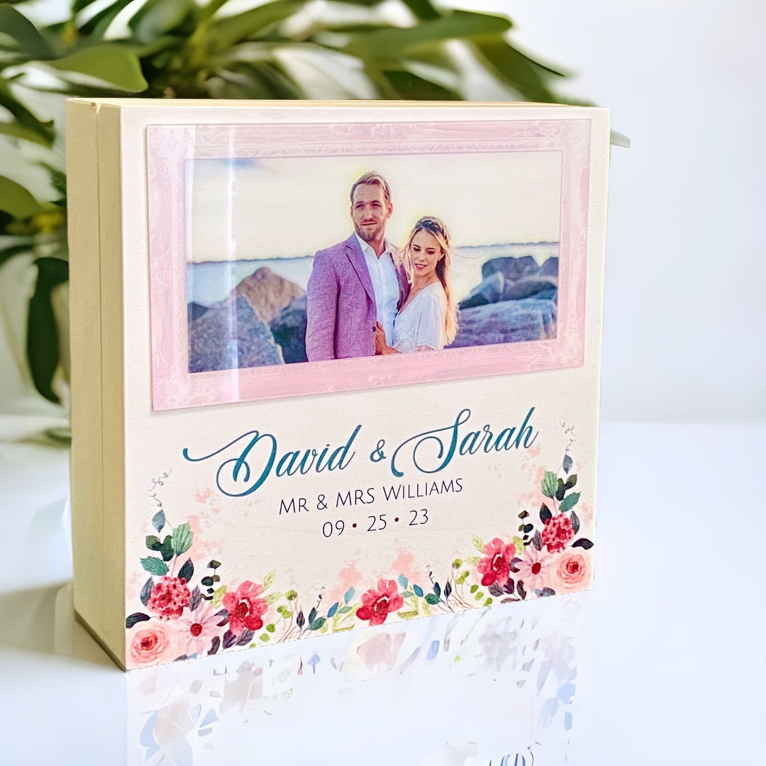 Personalized Wedding Keepsake Box for Couples - Custom Memory Box With ...