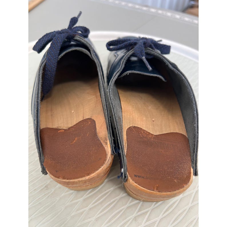 Troentorp Bastad Audubon Leather Clog Size 35 Navy Blue Leather Round ...