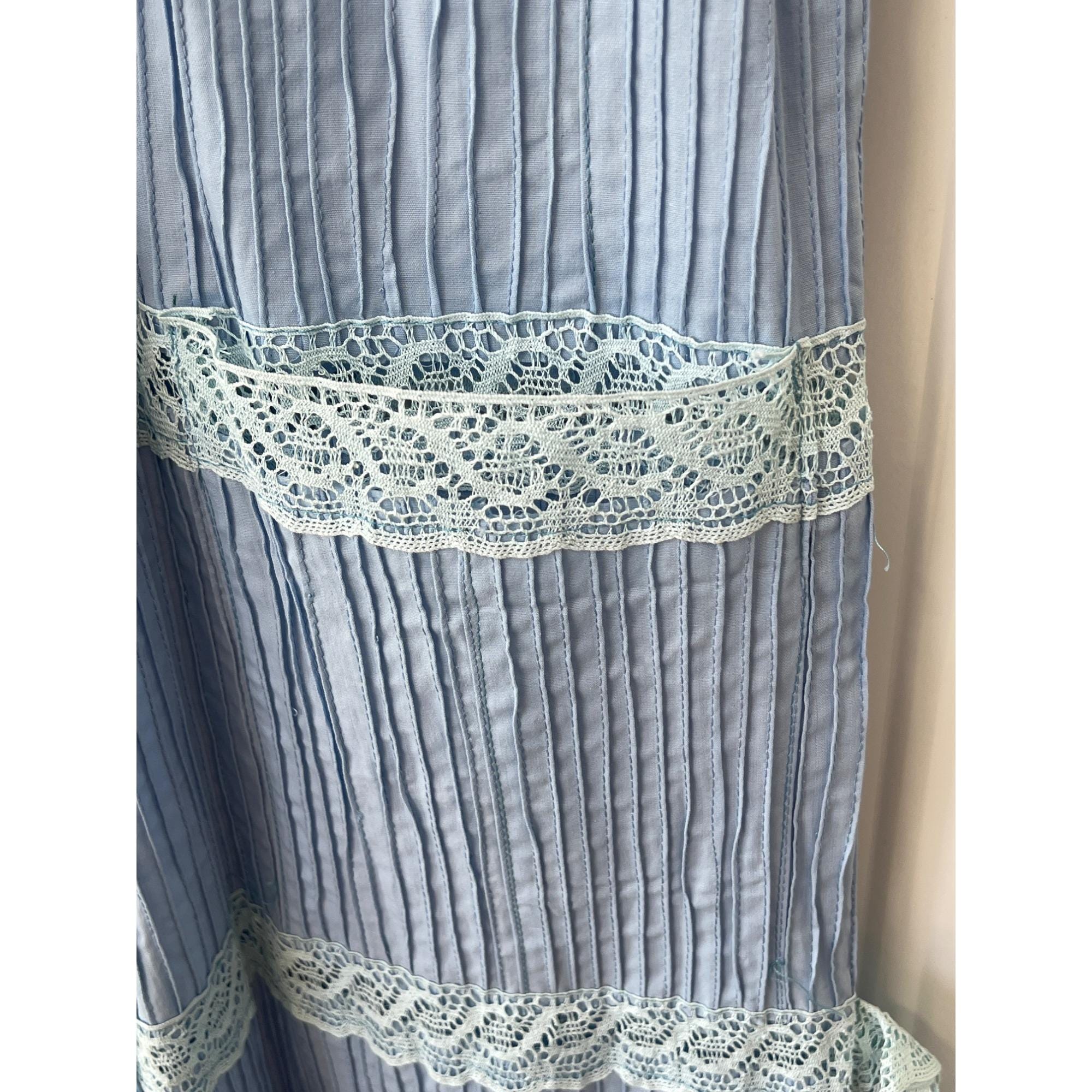 Vintage Housecoat Maxi Dress Womens 16 Pintuck Lace Trim Ruffled ...