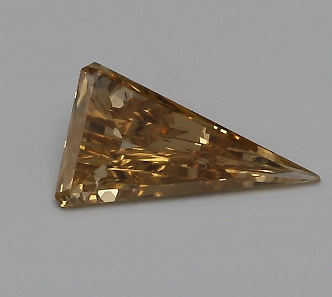0.48 Carat Orangy Brown Color Natural Diamond Triangle Shape VVS ...