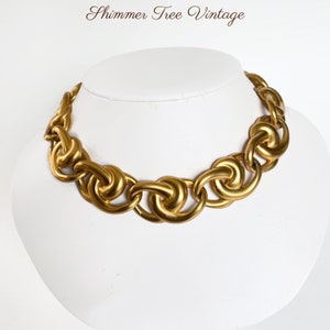 Bold ANNE KLEIN Infinity Love Knot Collar Necklace With Iconic Lion ...