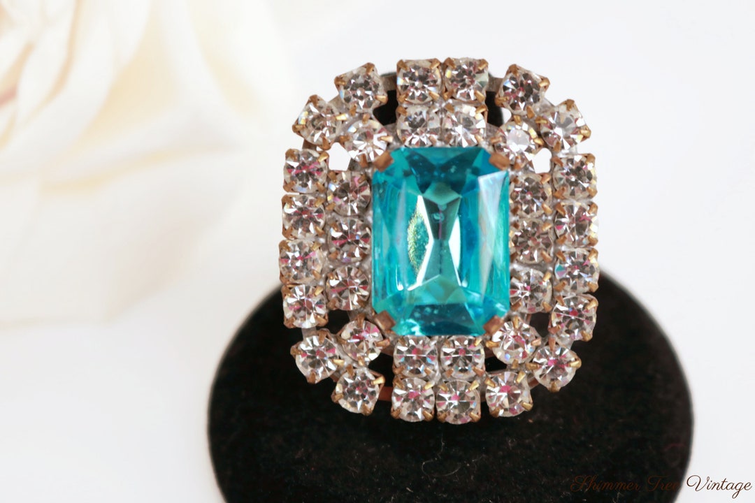 Vintage Blue Rhinestone Cocktail Ring - Etsy